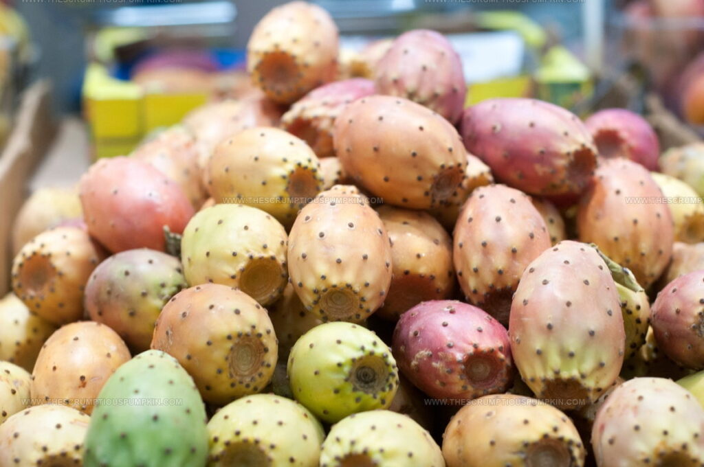 38 Seasonal Greek Fruits: A Juicy Guide to Mediterranean Gems - The ...